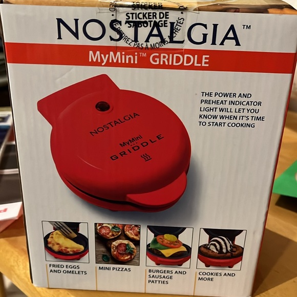 Nostalgia | Kitchen | Nostalgia Mymini Griddle | Poshmark